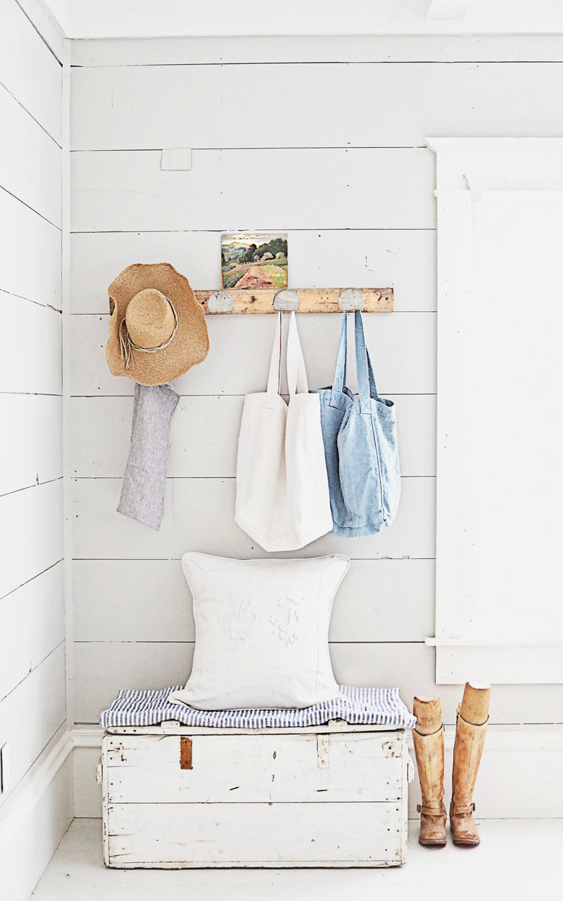 French Linens – Dreamy Whites