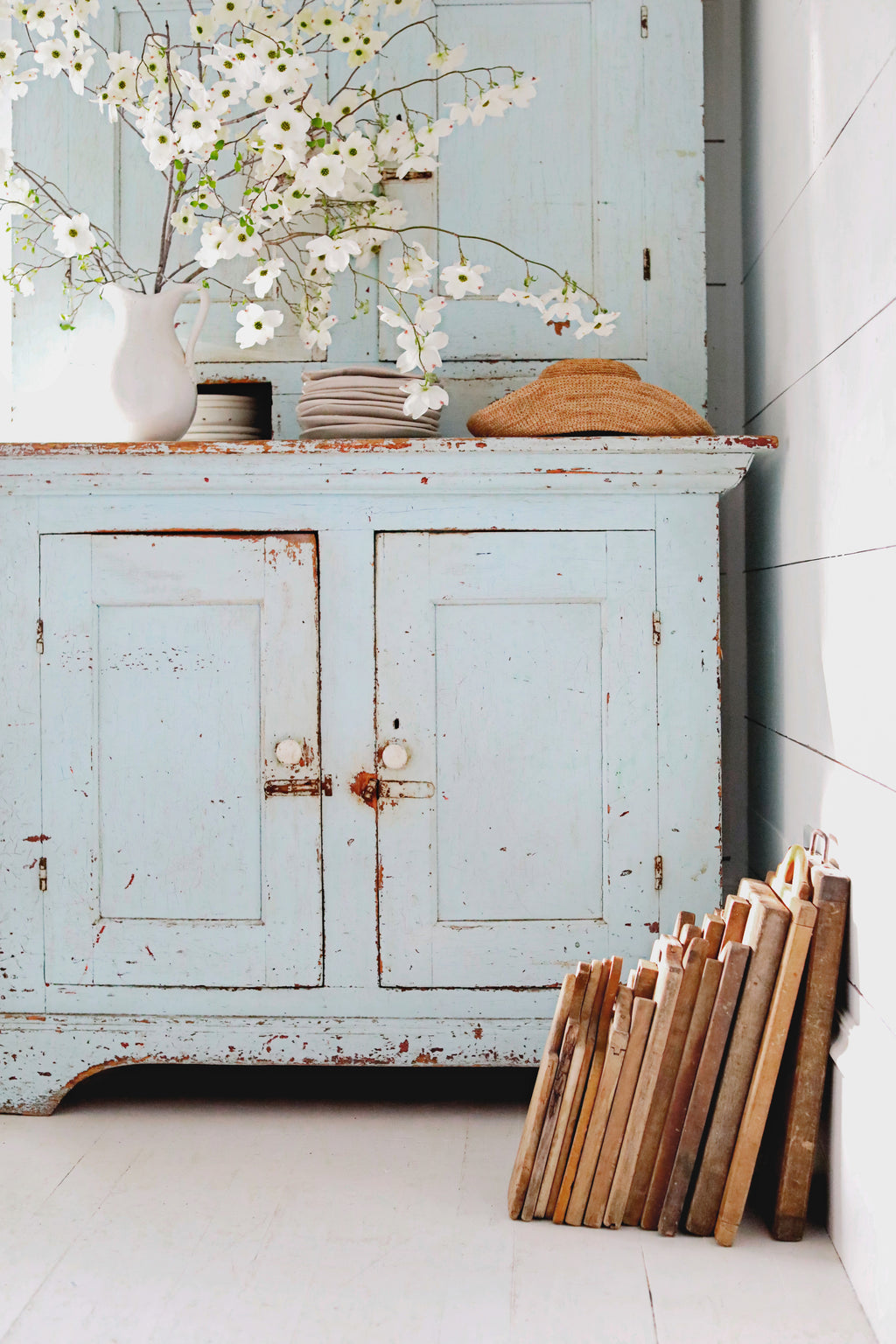Bread Boards – Dreamy Whites