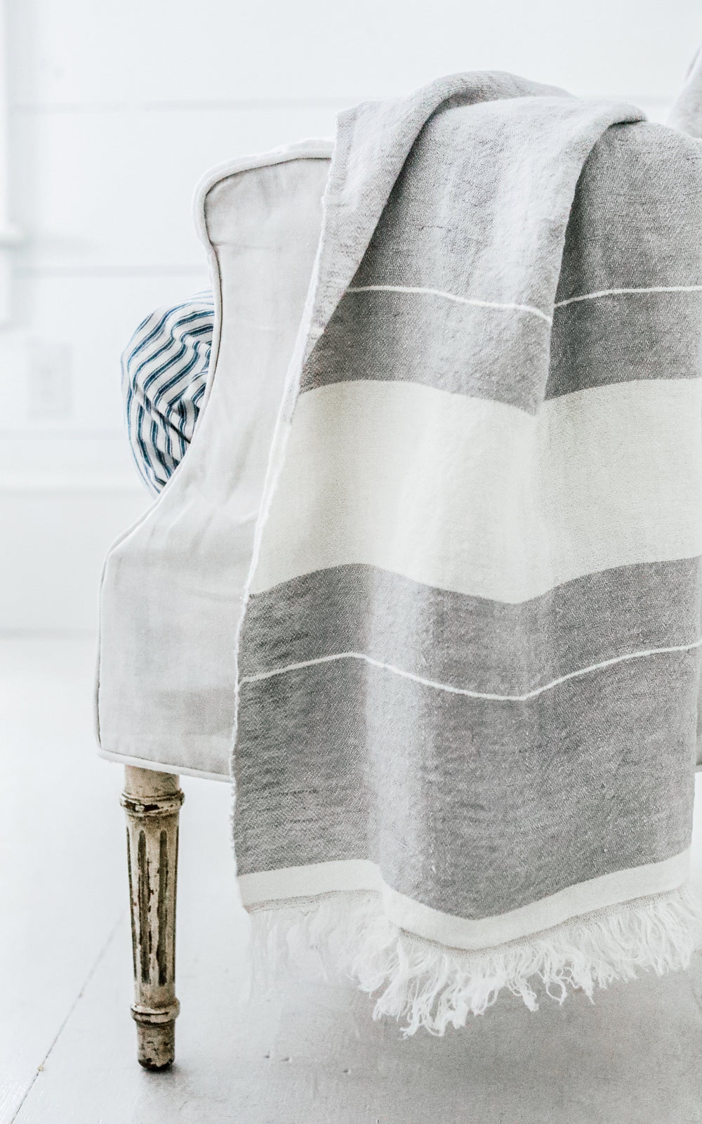 Belgian Linens – Dreamy Whites