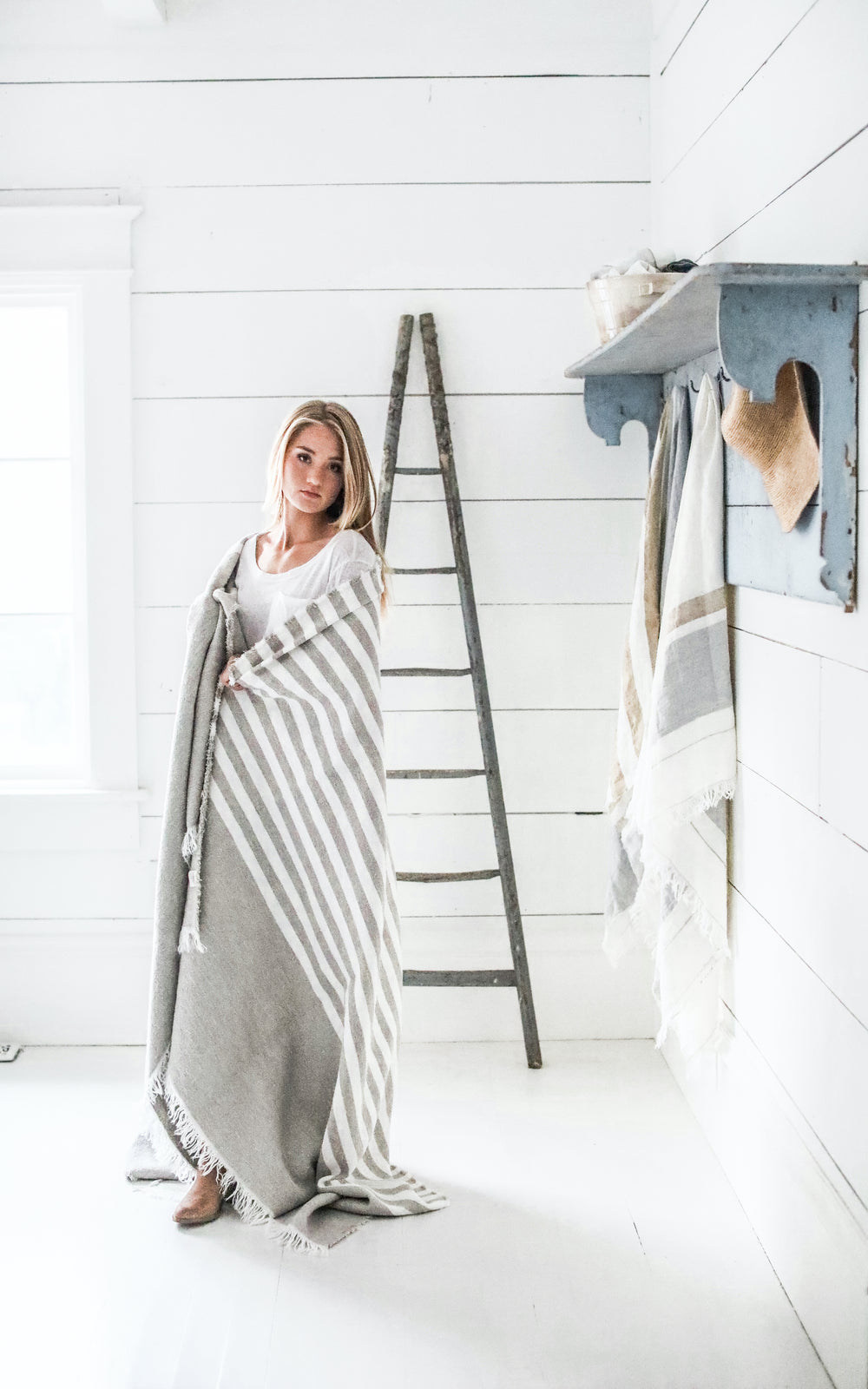 Belgian Linens – Dreamy Whites